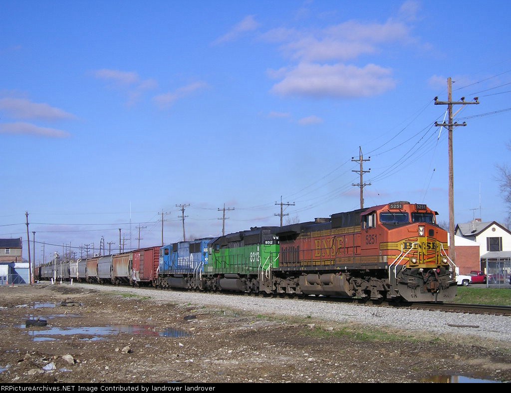 BNSF 5251 On NS 143 Eastbound